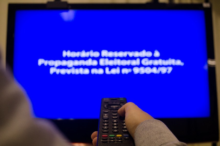Qual a relevância do horário eleitoral de TV na era digital - Nexo Jornal