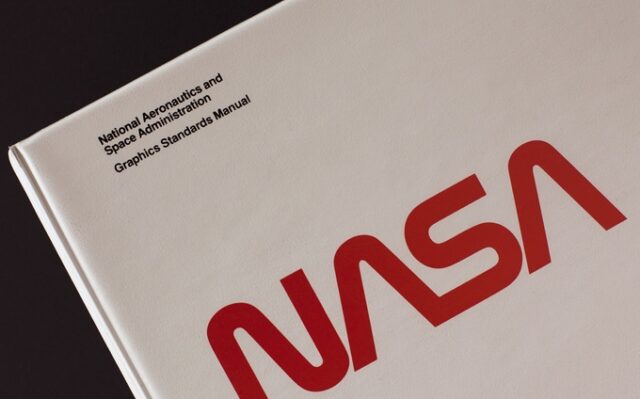 Por que o manual de identidade visual da Nasa é icônico para o design ...